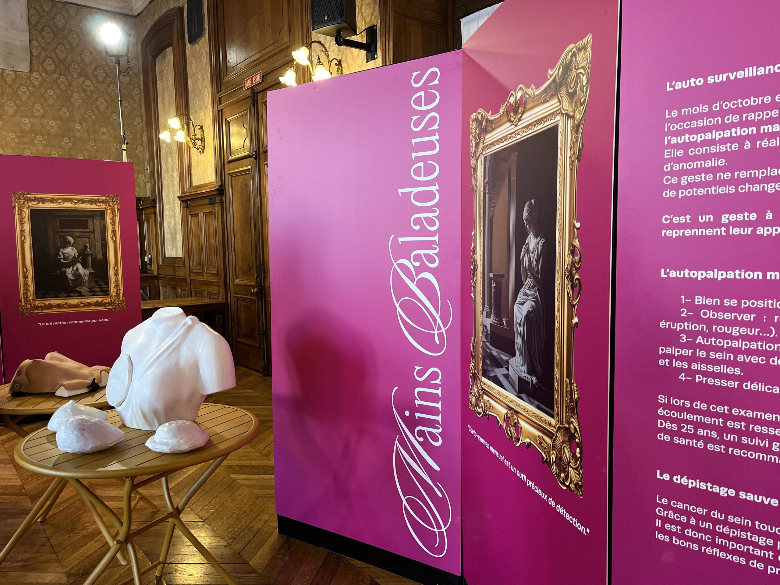 Toucher pour éveiller : L’Exposition « Mains baladeuses » - Radio LATITUDE